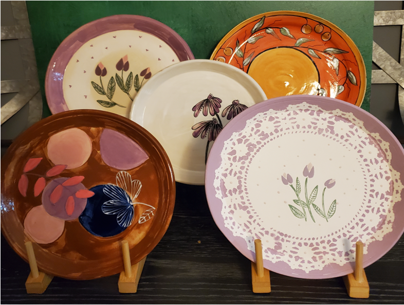 Paint a Stoneware Platter – The Warehouse Eagle River Art Center